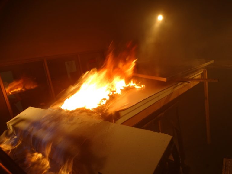 Photovoltaic Panel Fire Resistance Testing Racking System Certif.